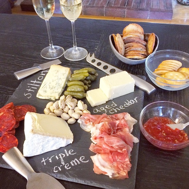 Cheese Plate Essentials – Crunchy Salty Sweet