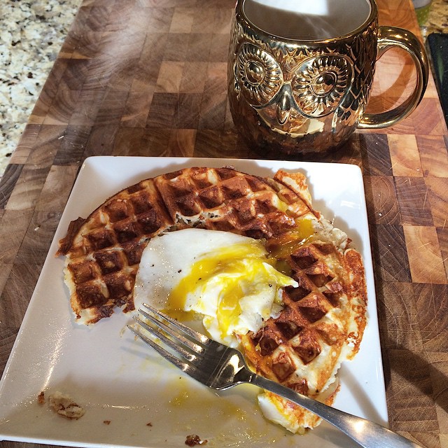 Savory Cheesy Cheddar Waffles – Crunchy Salty Sweet